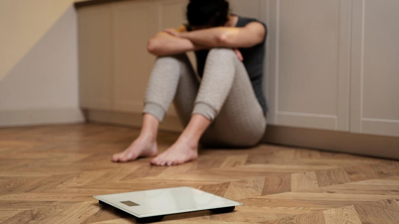 Antidepressants & Weight Changes: What to Expect & Manage