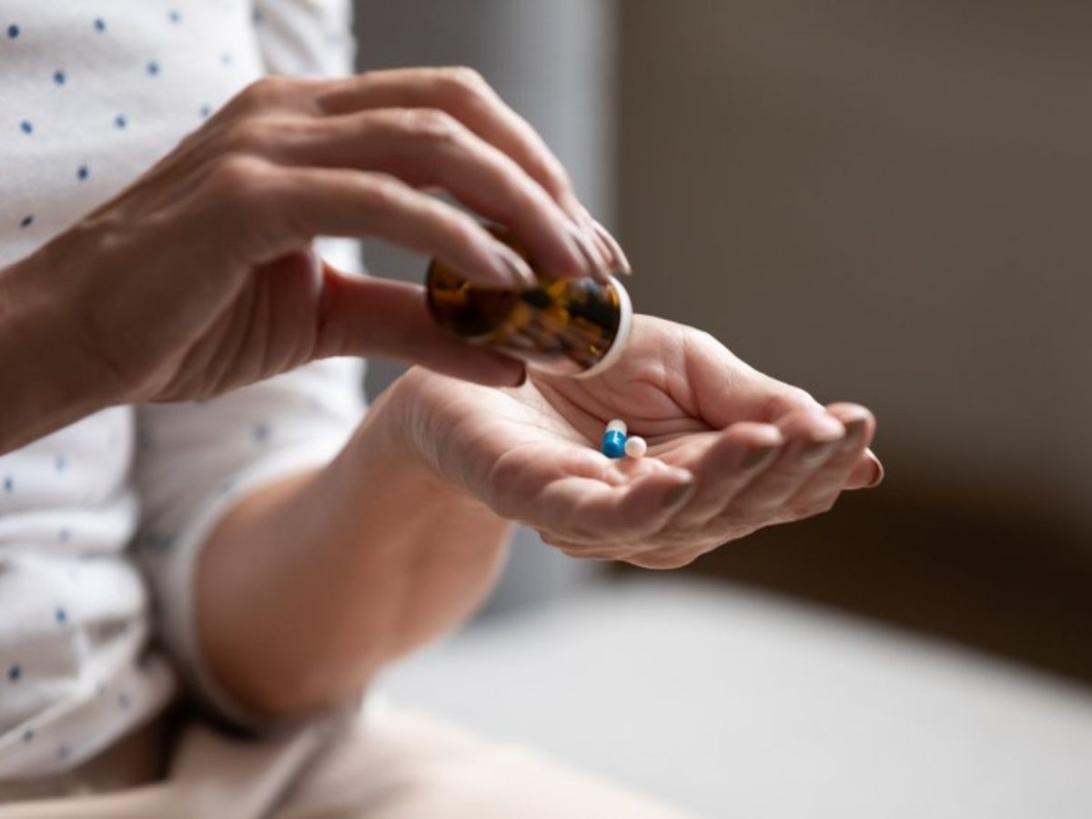 Antidepressants & Weight Changes: What to Expect & Manage